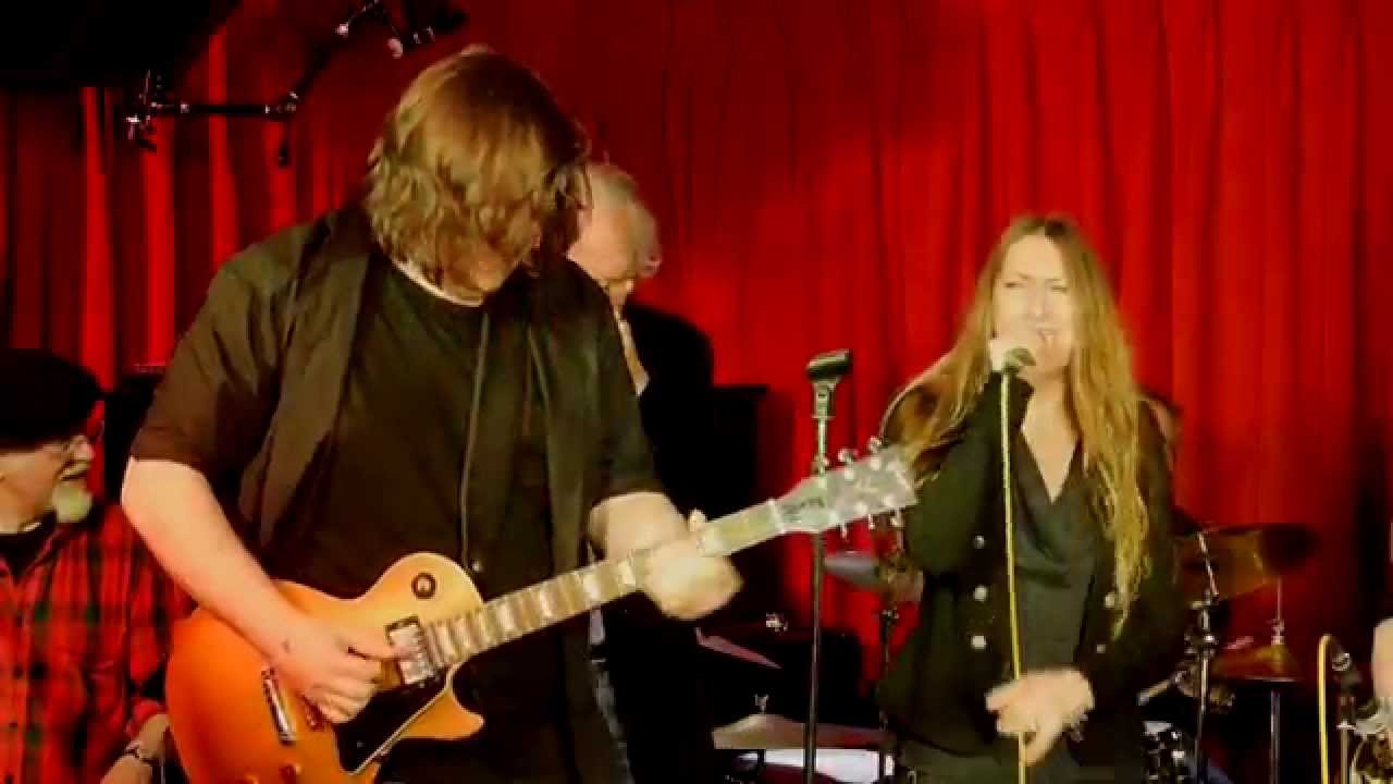 Ali Maas - Three Times A Fool - feat: Matthew Long - YouTube