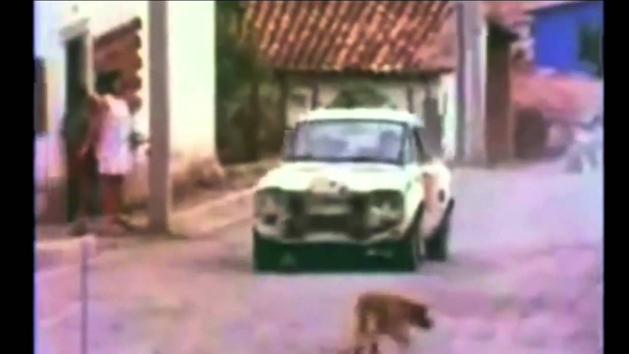 Historic footage of the 1970 London to Mexico World Cup Rally. - YouTube