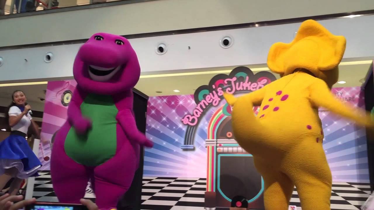 Barney's Jukebox Party "Live" On Stage - YouTube