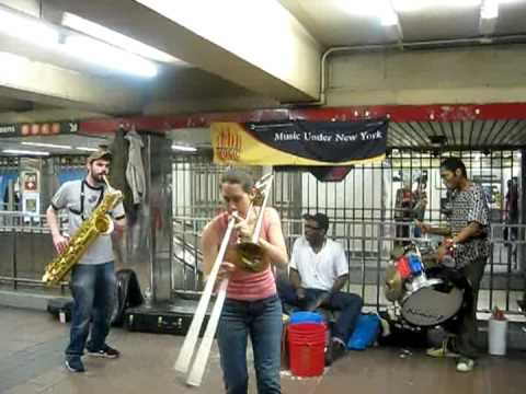 NYC Subway performers/musicians - YouTube