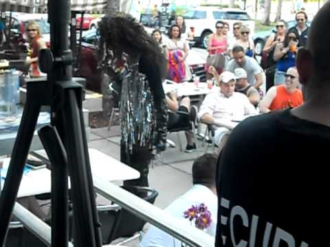 Drag Show @ PALACE BAR in Miami - YouTube