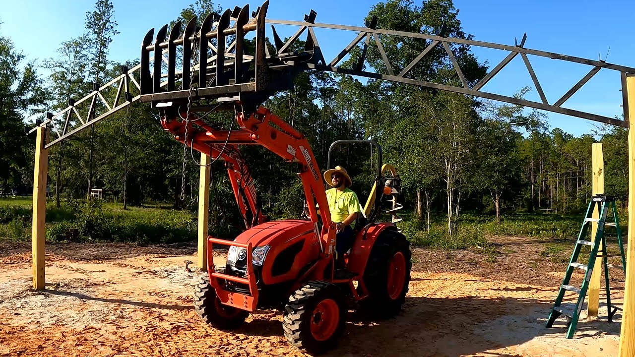 How to Build a Pig Pen Shed #5 | Steel Trusses & a #Kioti Tractor #5 ...