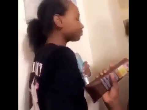 Girls rap battle - YouTube