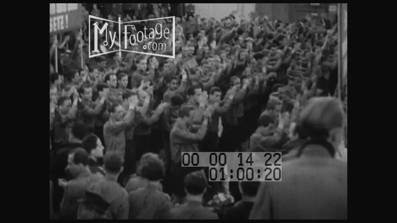 1946 Victory Parade in Berlin - YouTube