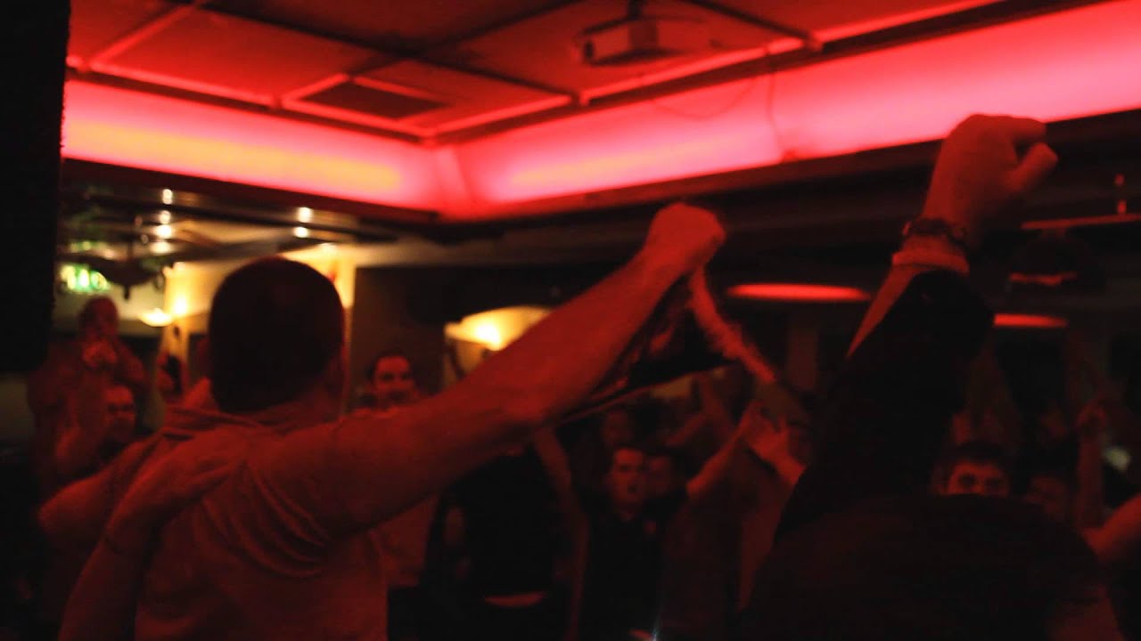 The Atmosphere for Robbie Fowler & Jason McAteer at The Clonsilla Inn ...