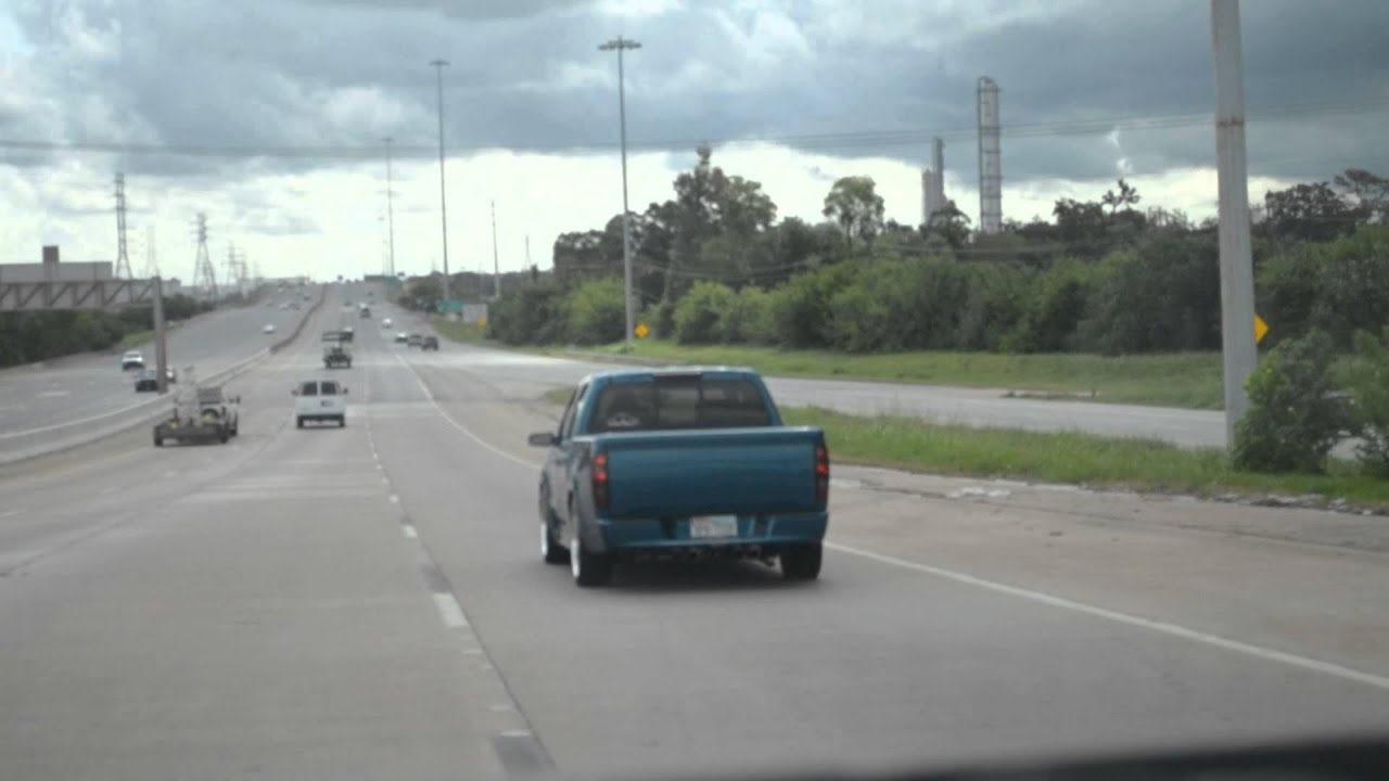 Chevy Colorado v8 tvs1900 - YouTube