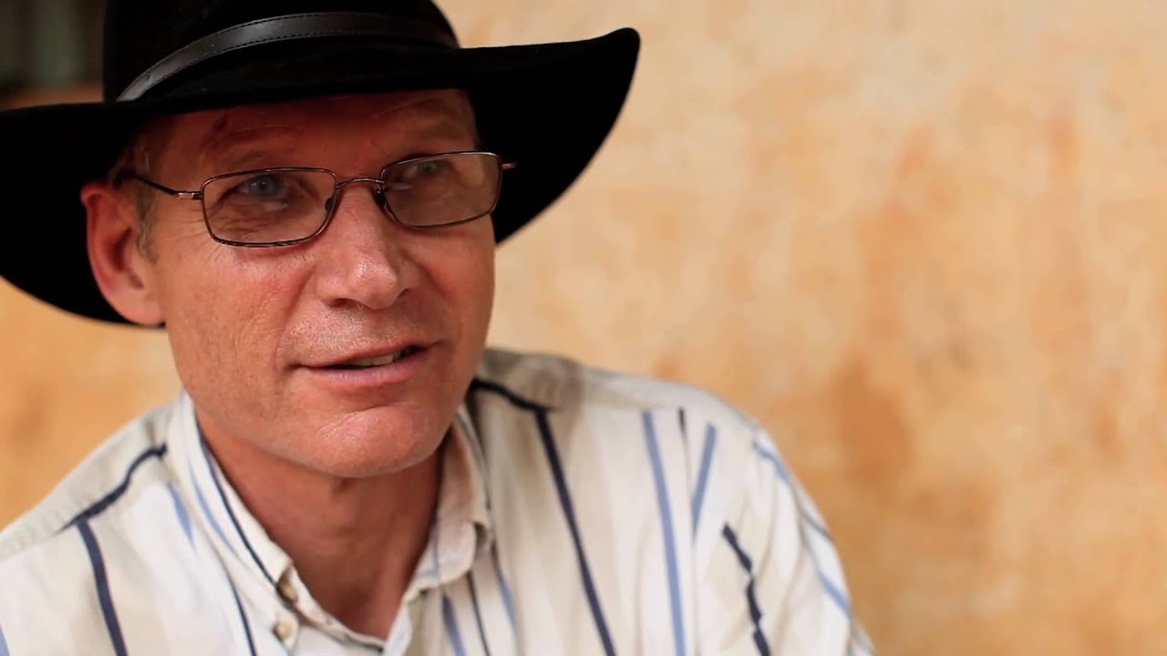 Up Close with the Bayaka. - YouTube