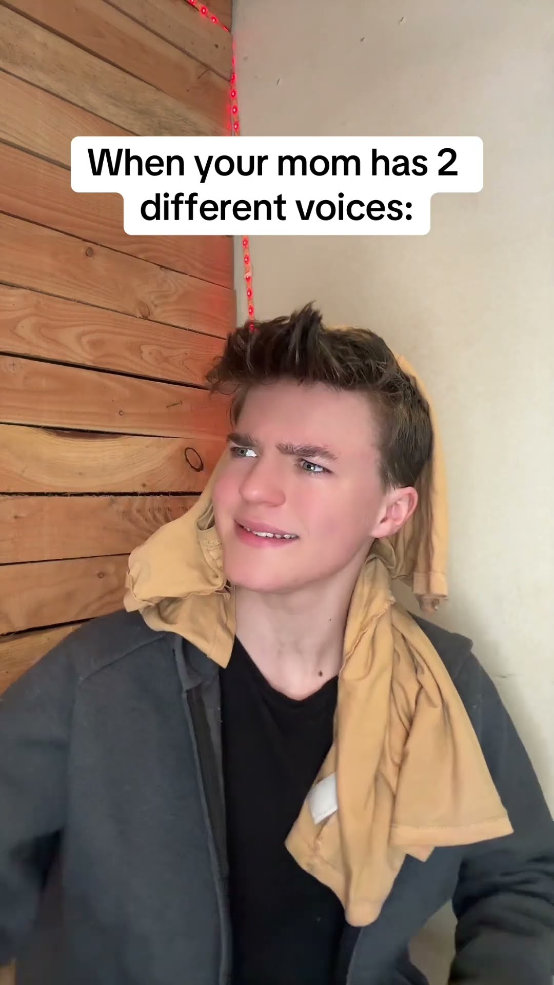 When your Mom has 2 different voices on the Phone 😂. - YouTube