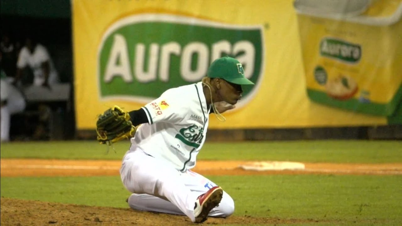 Jefry Yan entra en relevo y retira en orden a los Tigres con un par de ...
