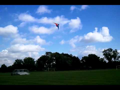 Prism Quantum Stunt Kite In 12-15mph Wind - YouTube