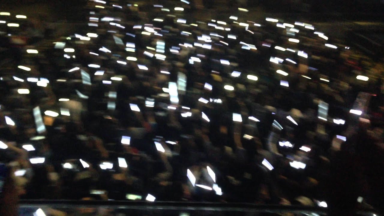 SILVER OCEAN IN MANILA EXO CON DAY1 - YouTube