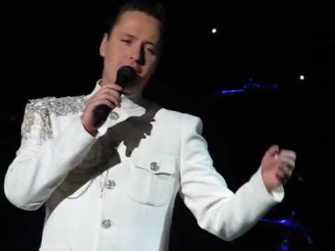 Vitas concert Moscow 08 03 2011 from Psyglass - YouTube