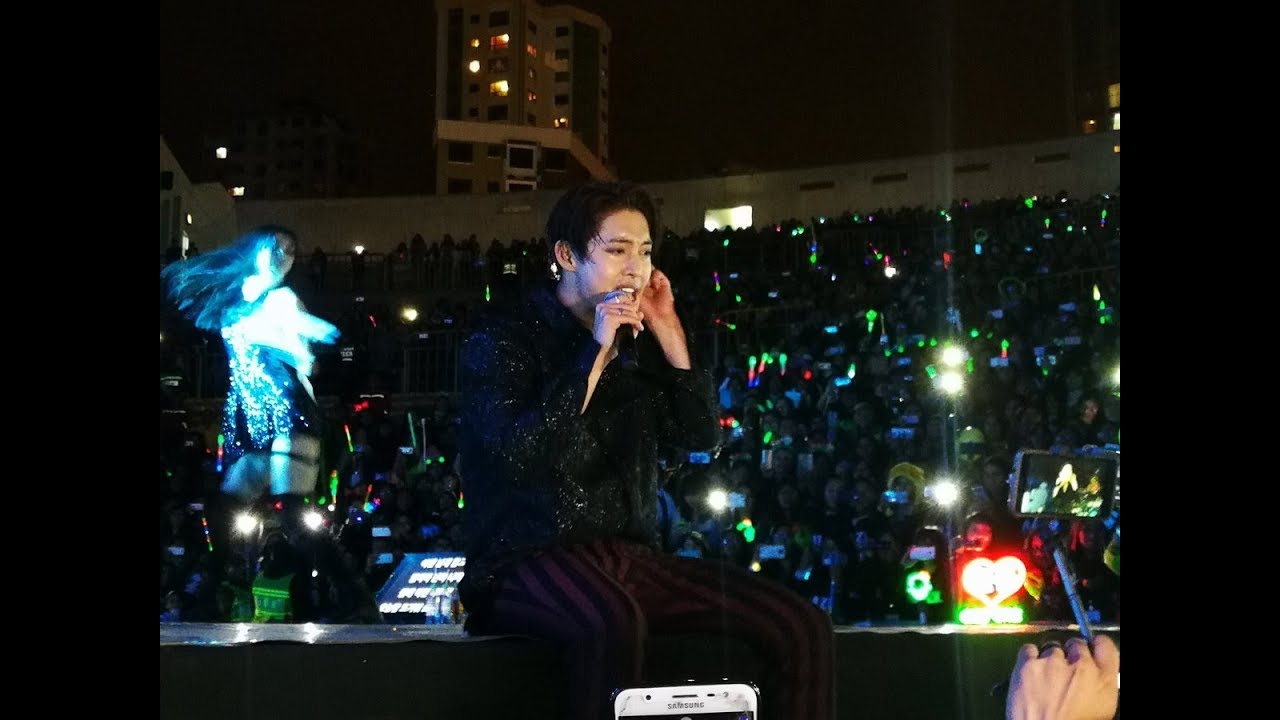 HAZE Kim Hyun Joong World Tour in Bolivia 17.02.18 / DayTS - YouTube