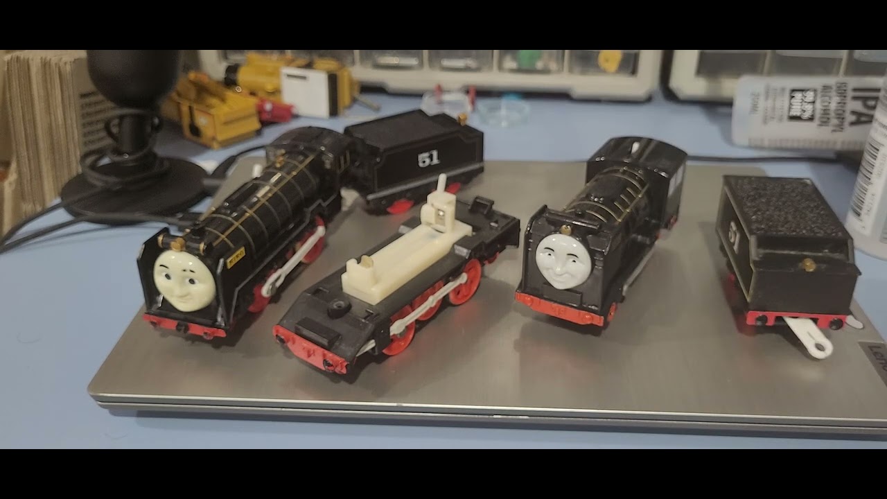 Plarail VS Trackmaster VS Revolution Hiro - a Thomas & Friends ...