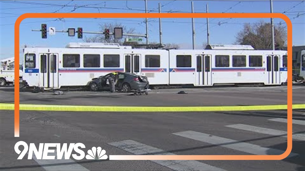 Car fleeing shooting scene crashes into RTD light rail train in Aurora ...