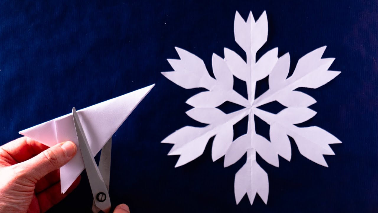 How to Make a Snowflake Out of Paper ️ Step by Step | Paper Cutting ...