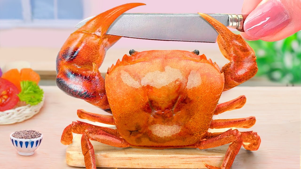 🦀 Yummy Miniature Baked Chili Salt Crusted Crab Recipe 🍔Tasty Miniature ...