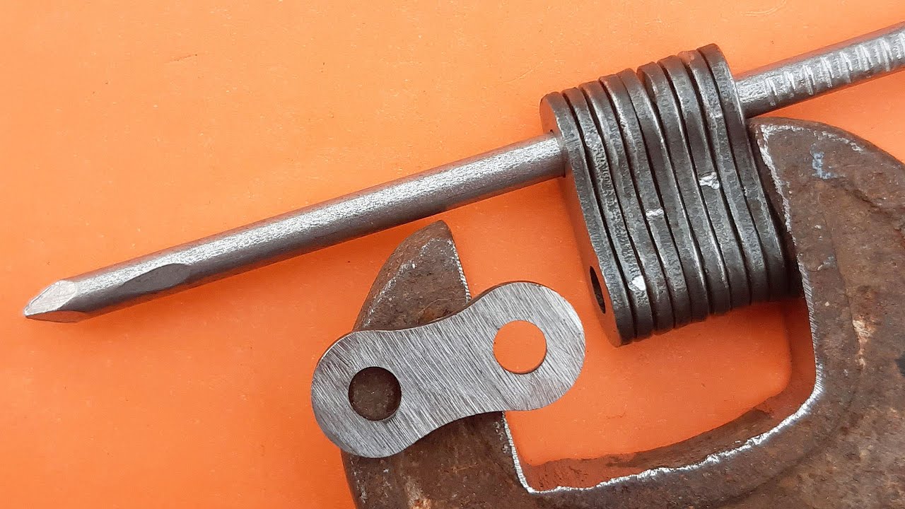 ¡Mira esta llave que contiene eslabones de cadena! - YouTube