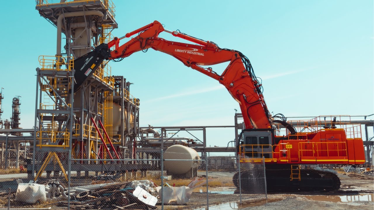 The Shearcore Fortress range of mobile shears - YouTube