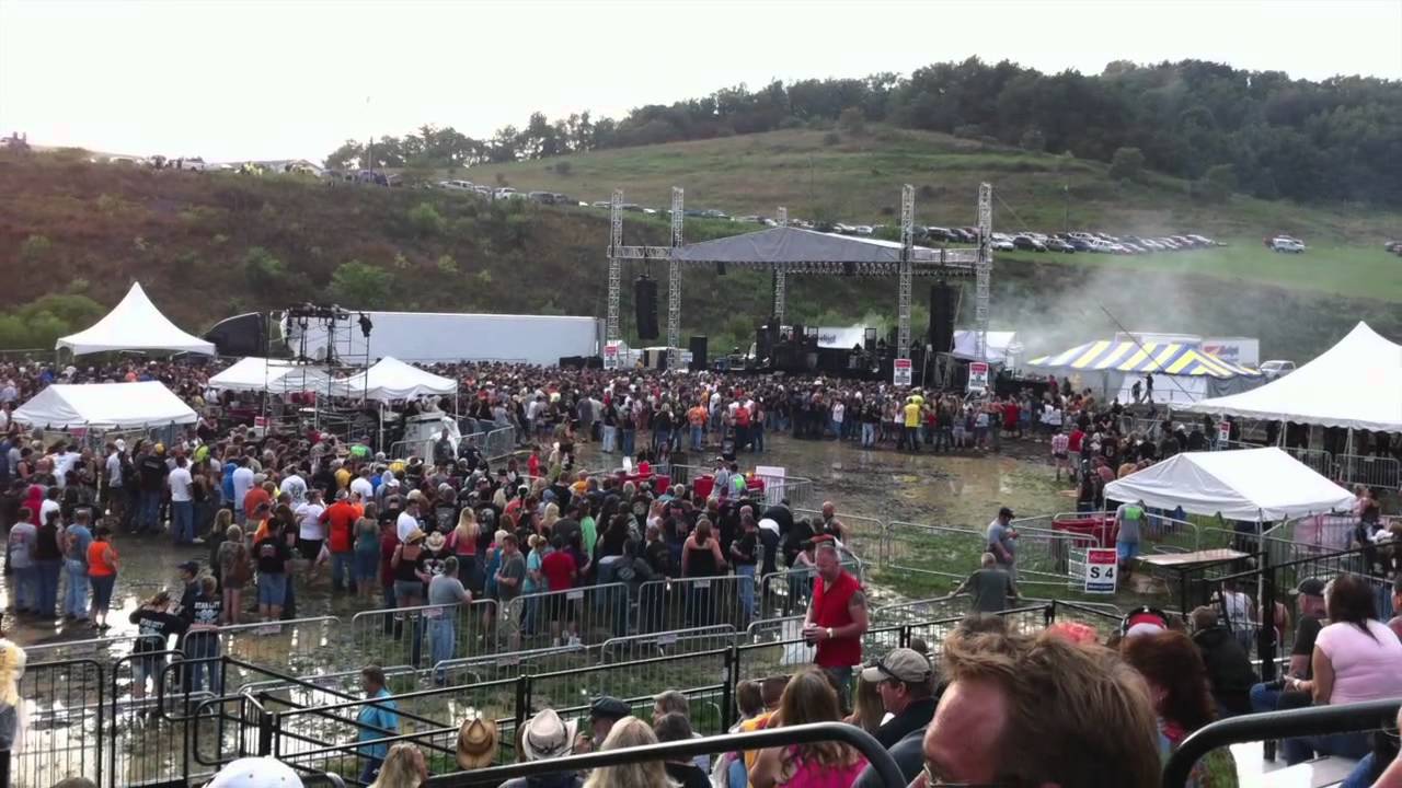 Mountainfest 2012 - Morgantown, WV (Trace Adkins @ Mylan Park & Biker ...