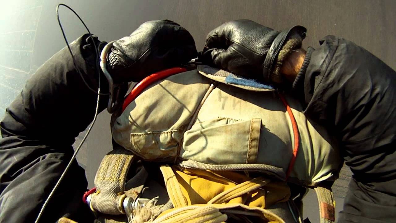 Free-fall jump- Затяжной прыжок (5 сек., 900 м., Ан-2, Д-1-5У) - YouTube