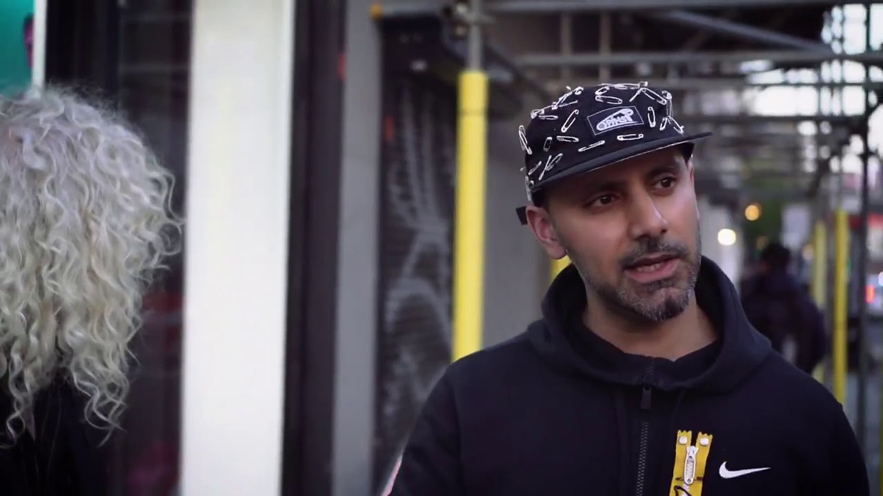 ZIPPY LIPPY Exhibition at YKK London Showroom - YouTube