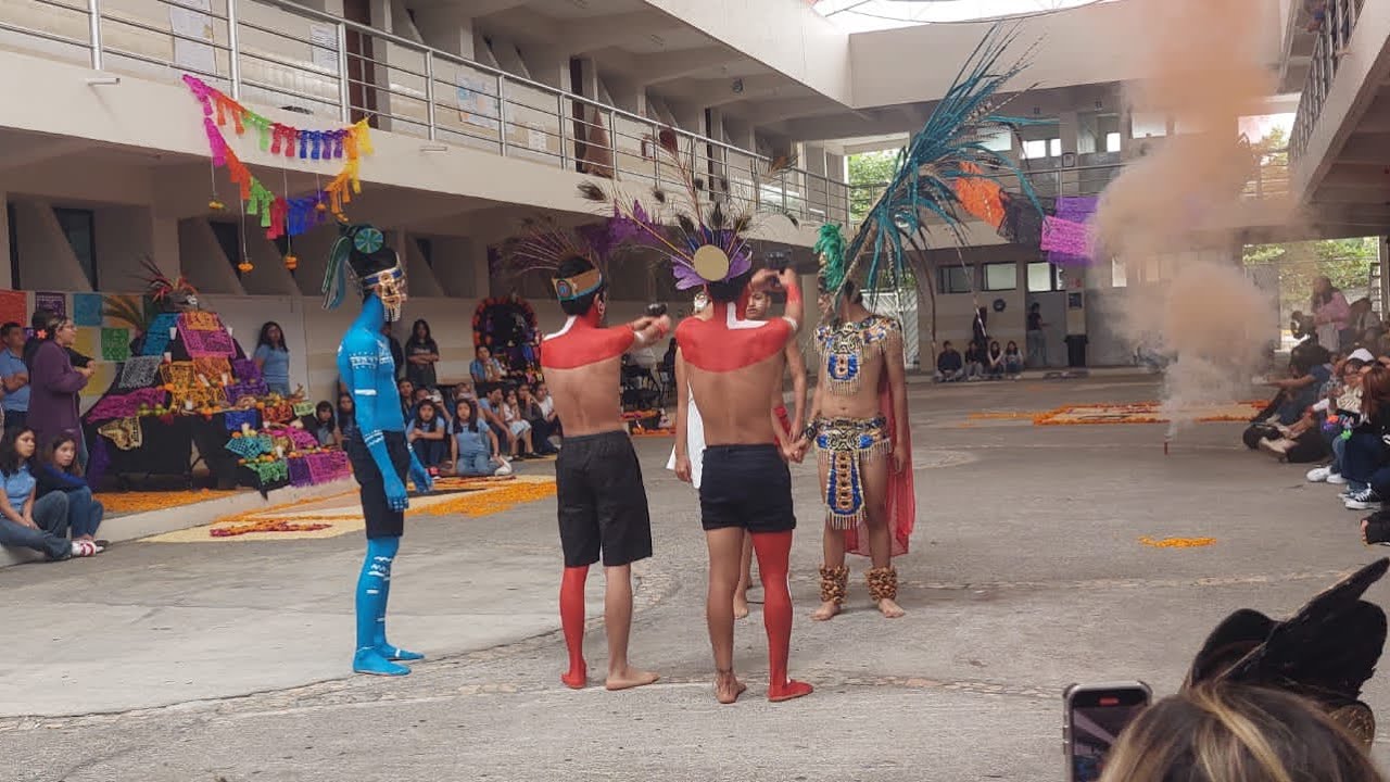 Leyenda Sac Nicté - UGM Norte 5A pt. 1 (diferente perspectiva) - YouTube