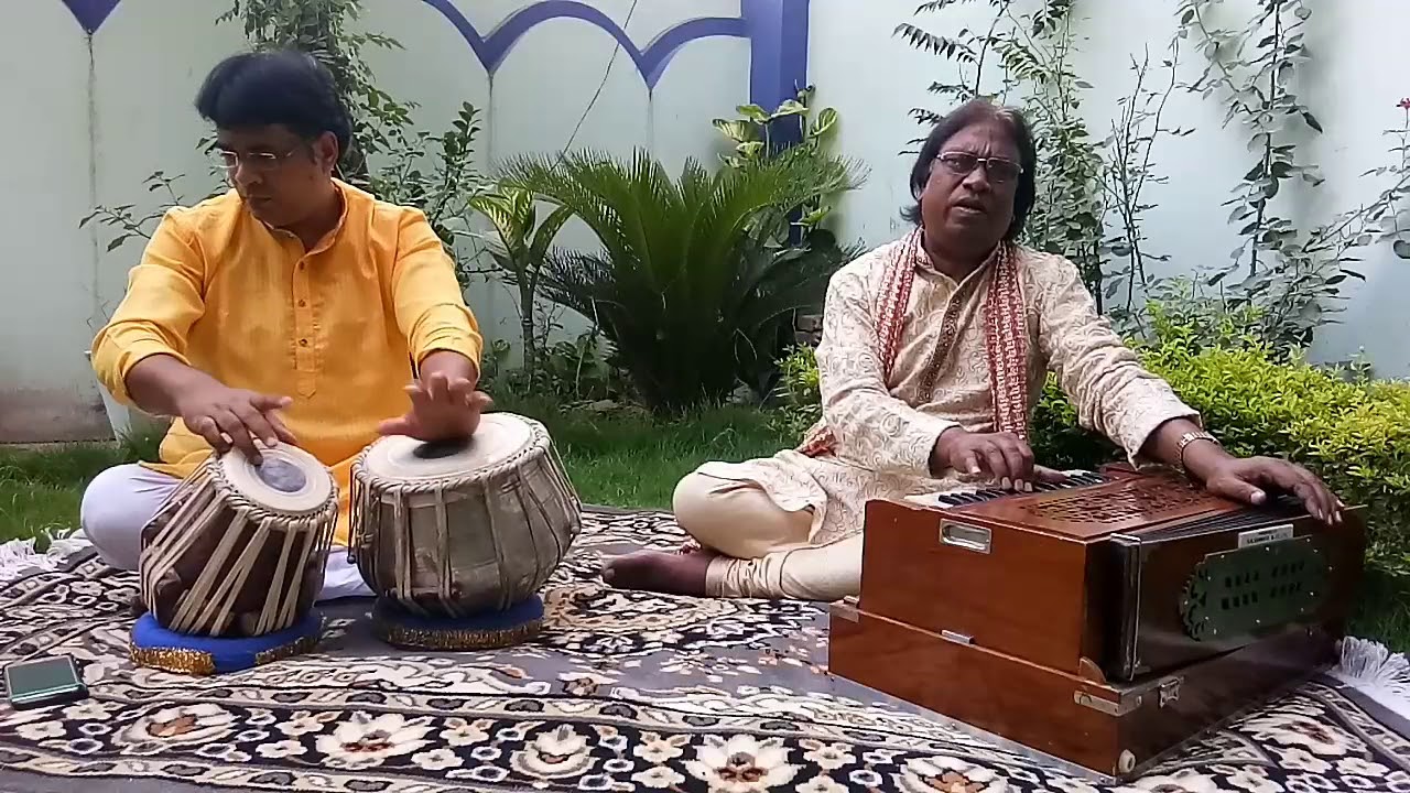 Runuk jhunuk by daya shankar joshi mirzapuri - YouTube