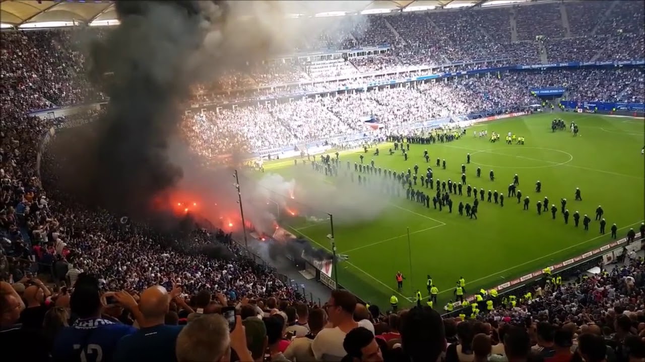 Massive RIOTS in GERMAN FOOTBALL GAME ! WOW ! ULTRAS GERMANY - YouTube