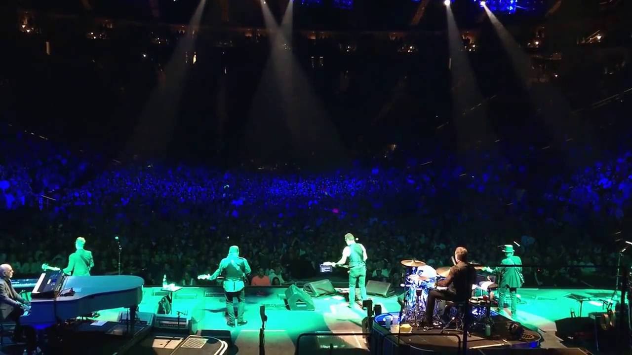 Backstreets - Bruce Springsteen live Pittsburgh 9-11-2016 - YouTube