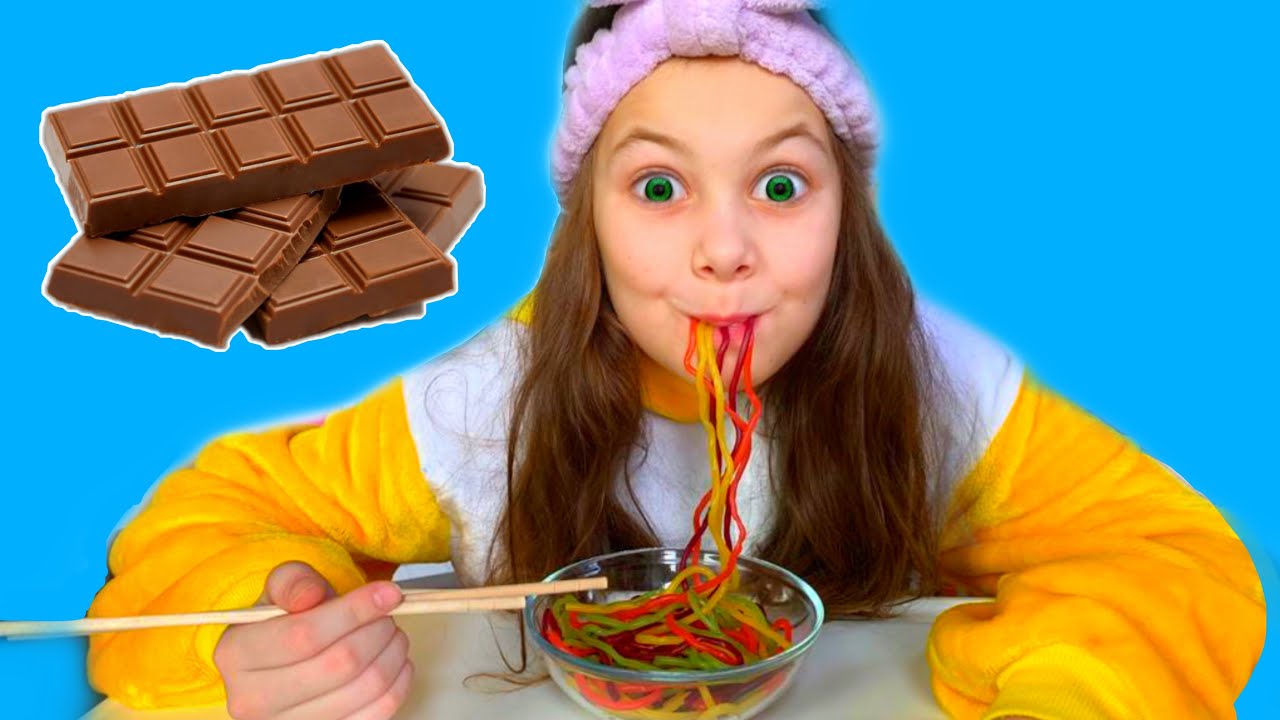 Eva and the New Candy Series with Eva Surprise - YouTube