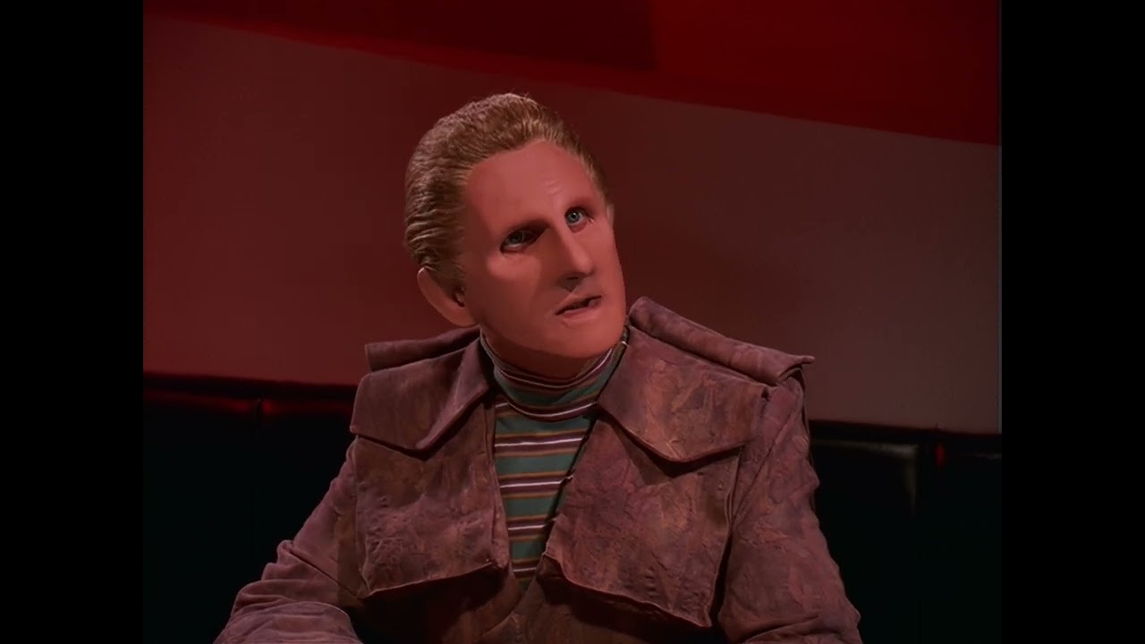 Deep Space Nine HD: Trials and Tribble-ations, Odo at the Bar - YouTube