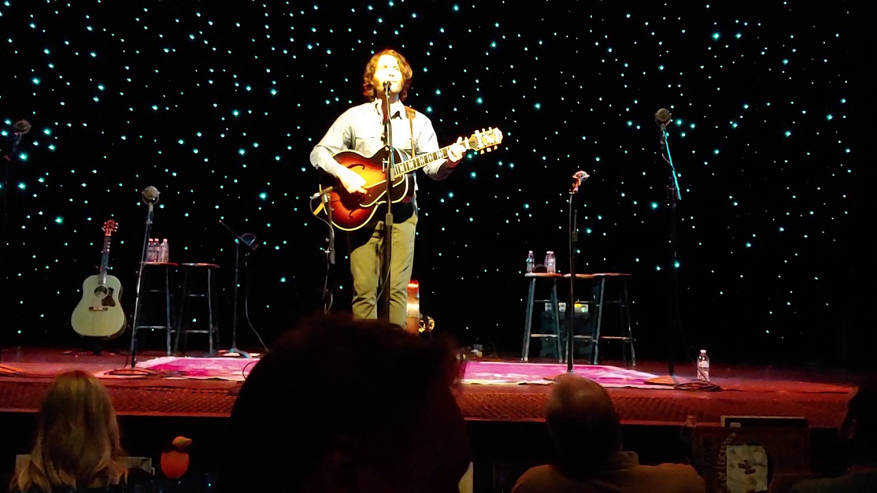 Starlight - Logan Ledger - YouTube