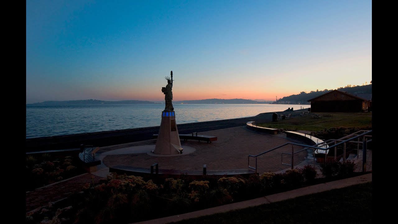 Seattle Alki beach statute of liberty replica 1952 - YouTube