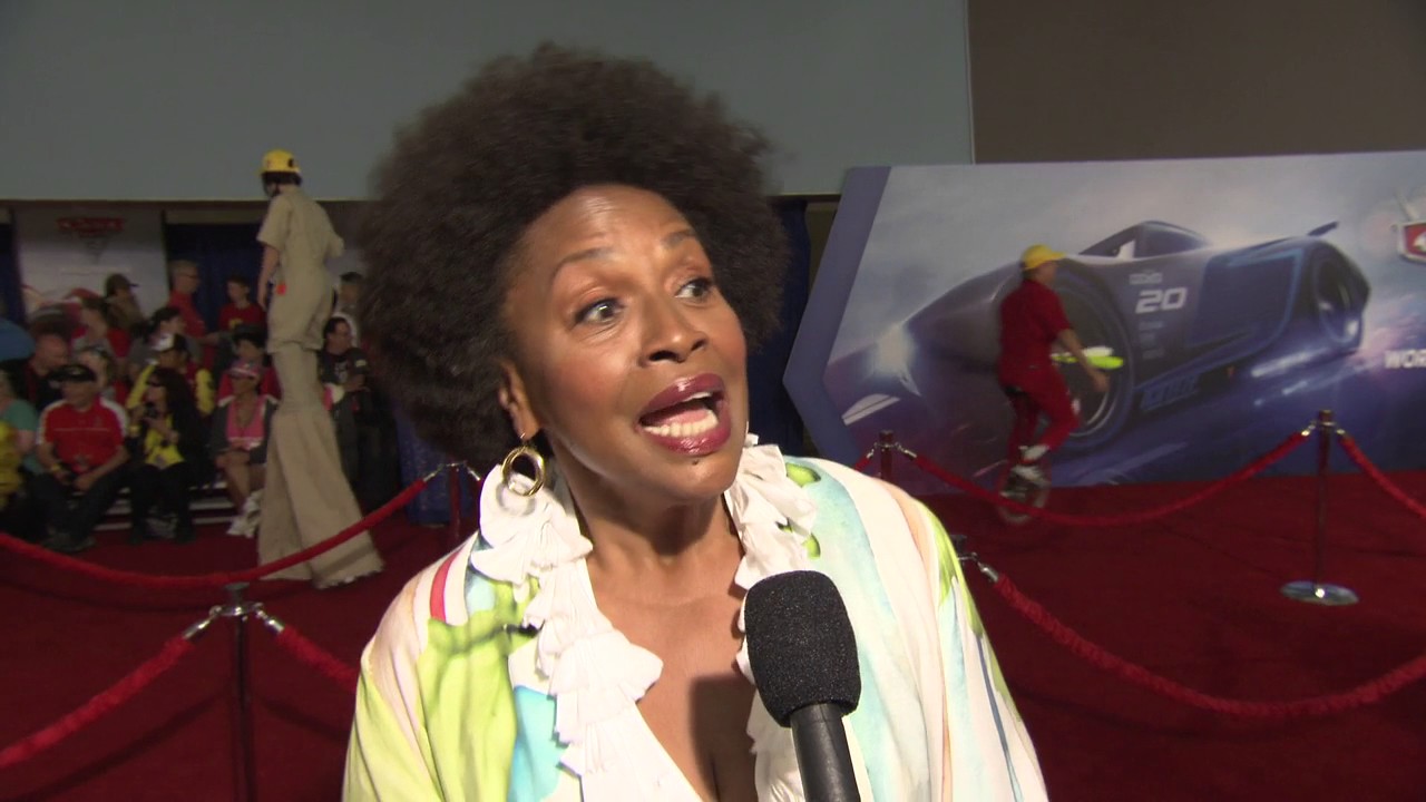 Cars 3 World Premiere - interview Jenifer Lewis (official video) - YouTube