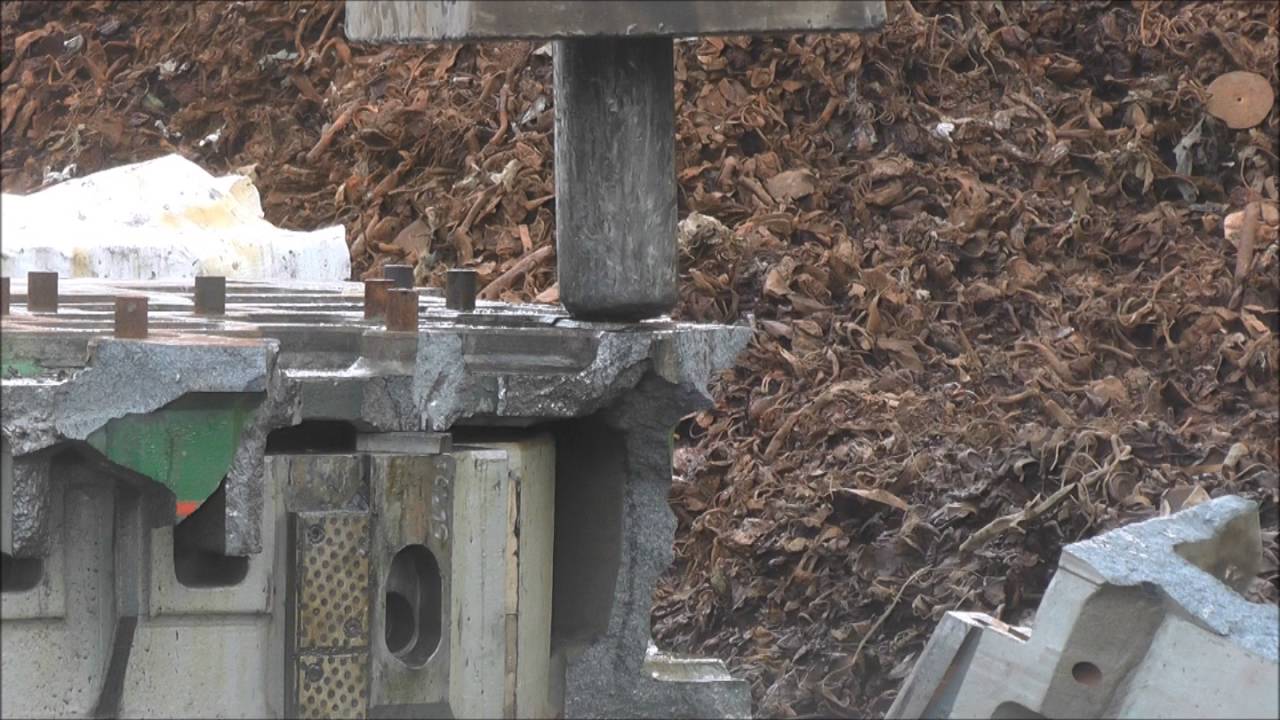 Model 2100 Cast Iron Breaking - YouTube