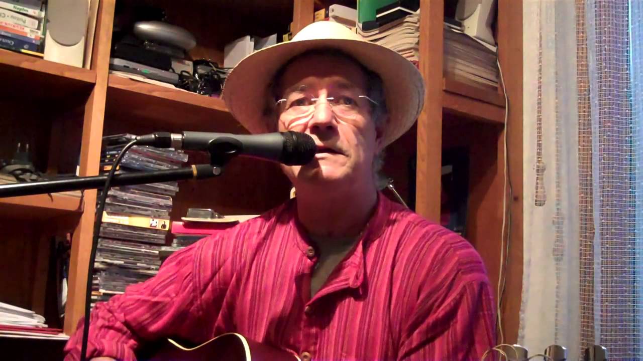 ALVIN ET LA MAMAN DES POISSONS Bobby Lapointe Reprise - YouTube