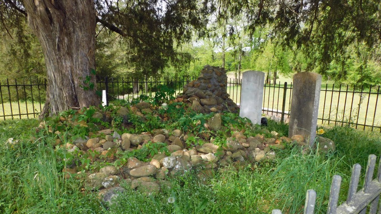 Cherokee High Priestess Nancy Ward Burial Site and Park Benton Tenn ...