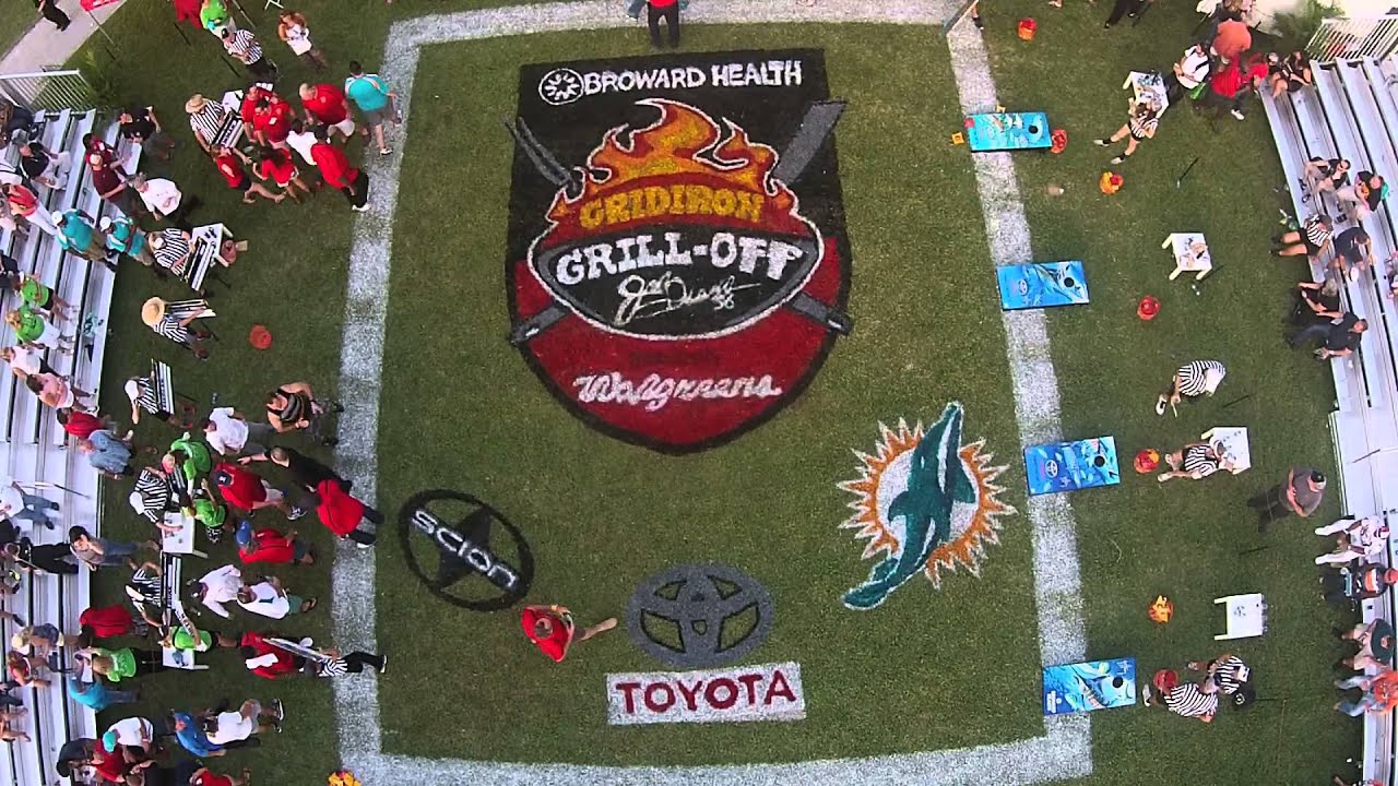 DJI00223 Gridiron Grill Off 2014 RAW FOOTAGE Flt 104 - YouTube