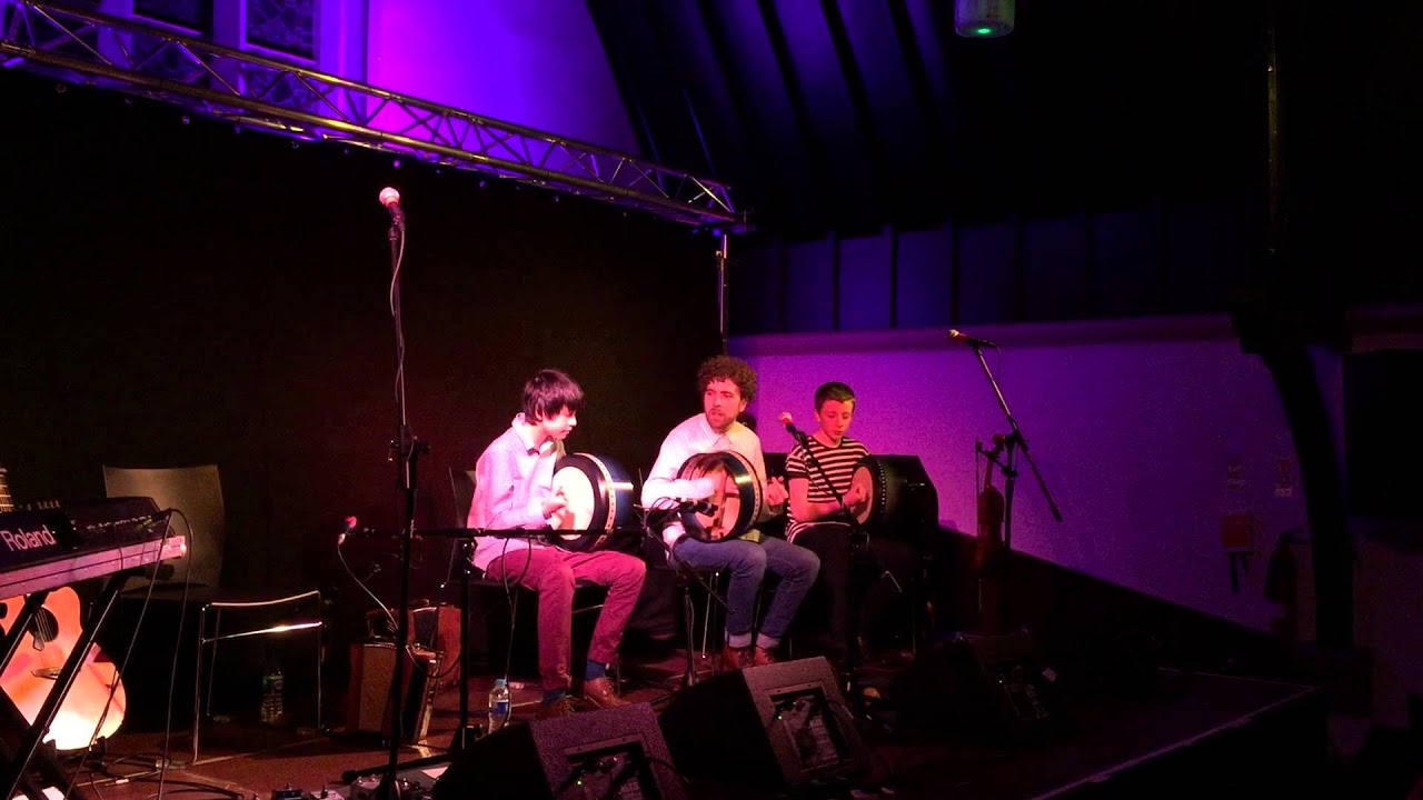 Bodhran Trio with Eamon Murray - YouTube
