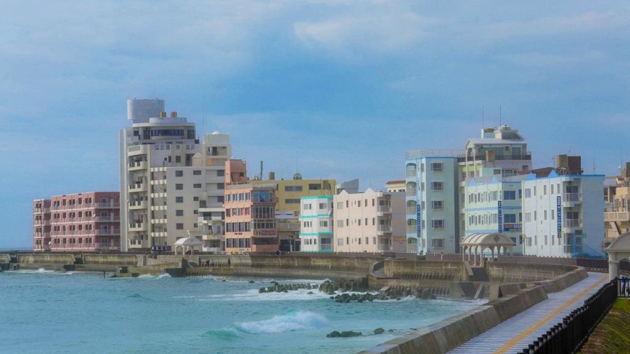 Okinawa Ocean Front - Hotel in Chatan, Japan - YouTube