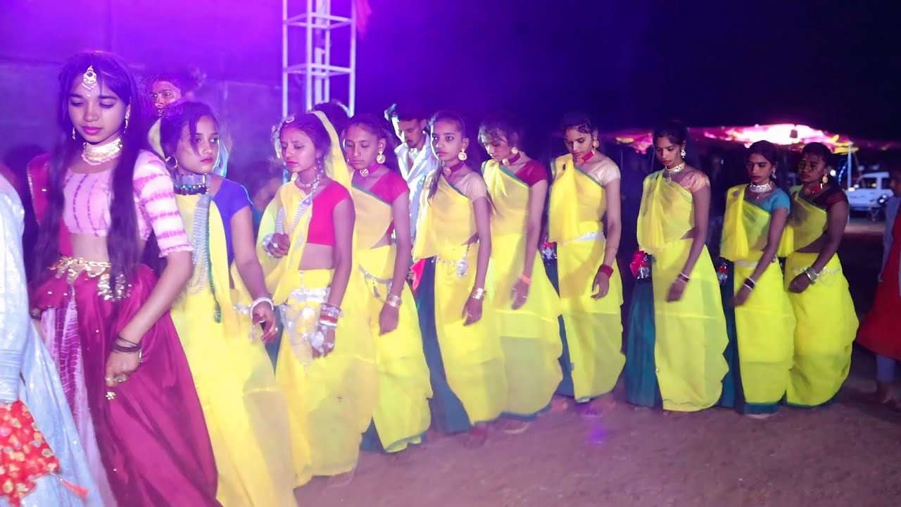 Pushpa Bhav Sivaliy Dance 💃 || Ek Uniform Stylish Girl's Dance Video ...