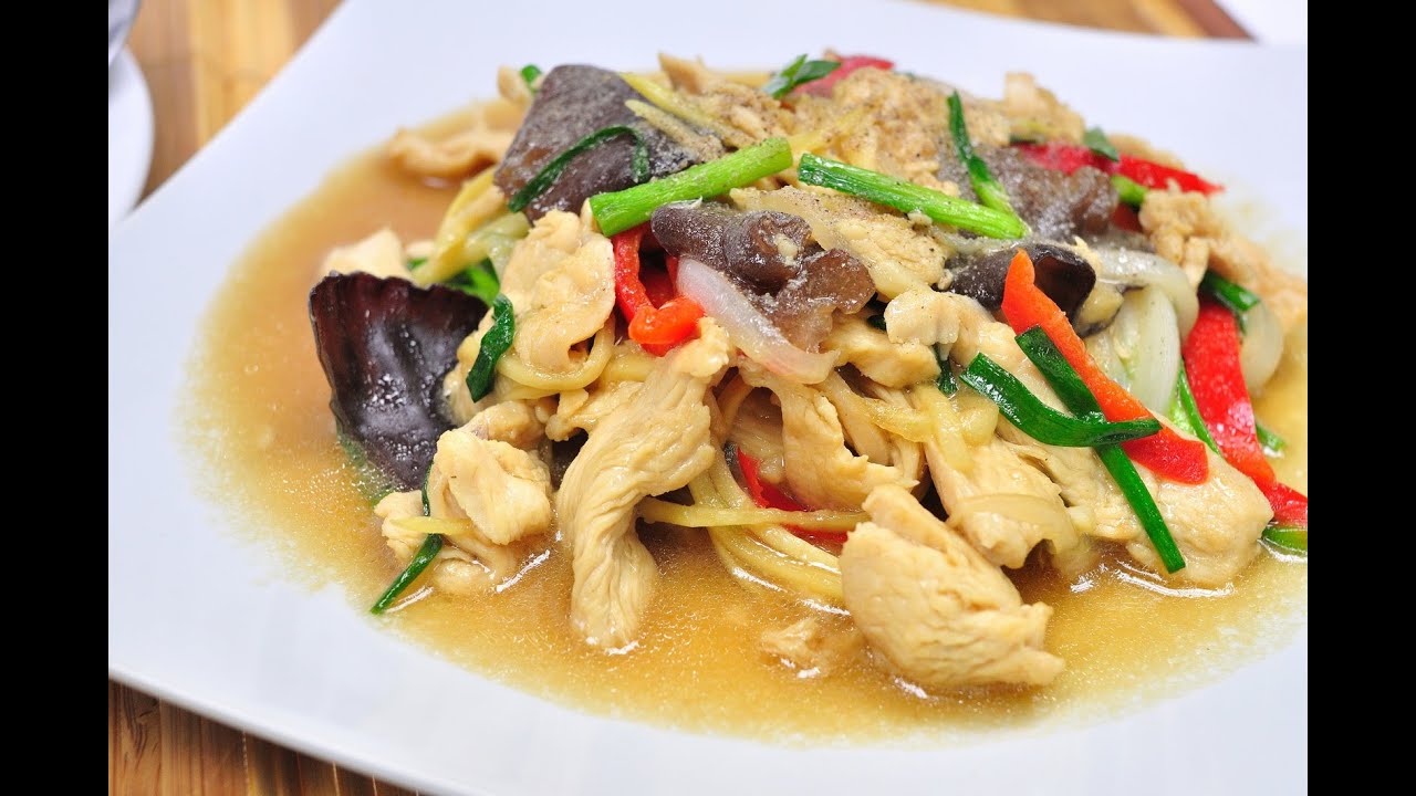 Stir Fried Chicken with Ginger (Thai Food) - Gai Pad King ไก่ผัดขิง ...
