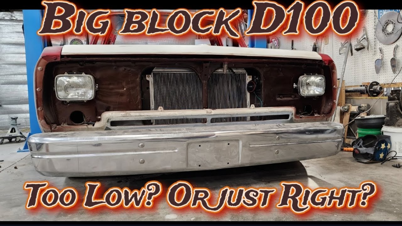 Dodge D150 lowered - YouTube