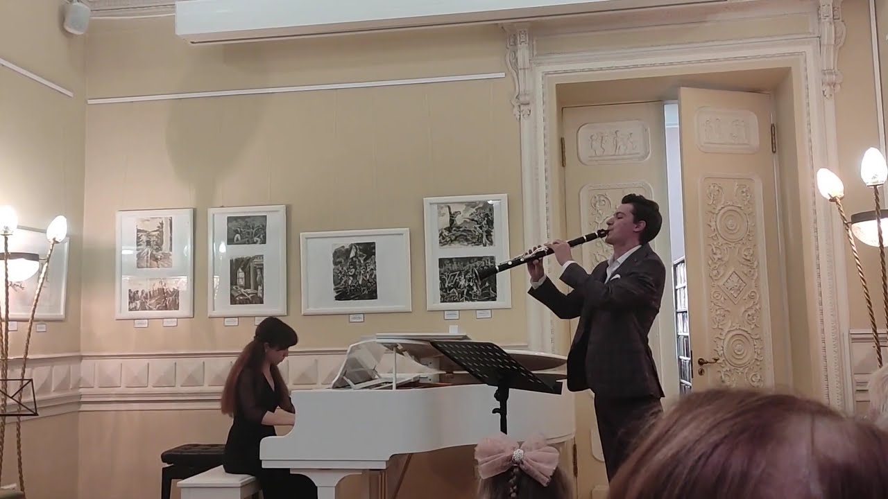 L. Bassi, Fantasy on themes from Verdi's "Rigoletto" - YouTube