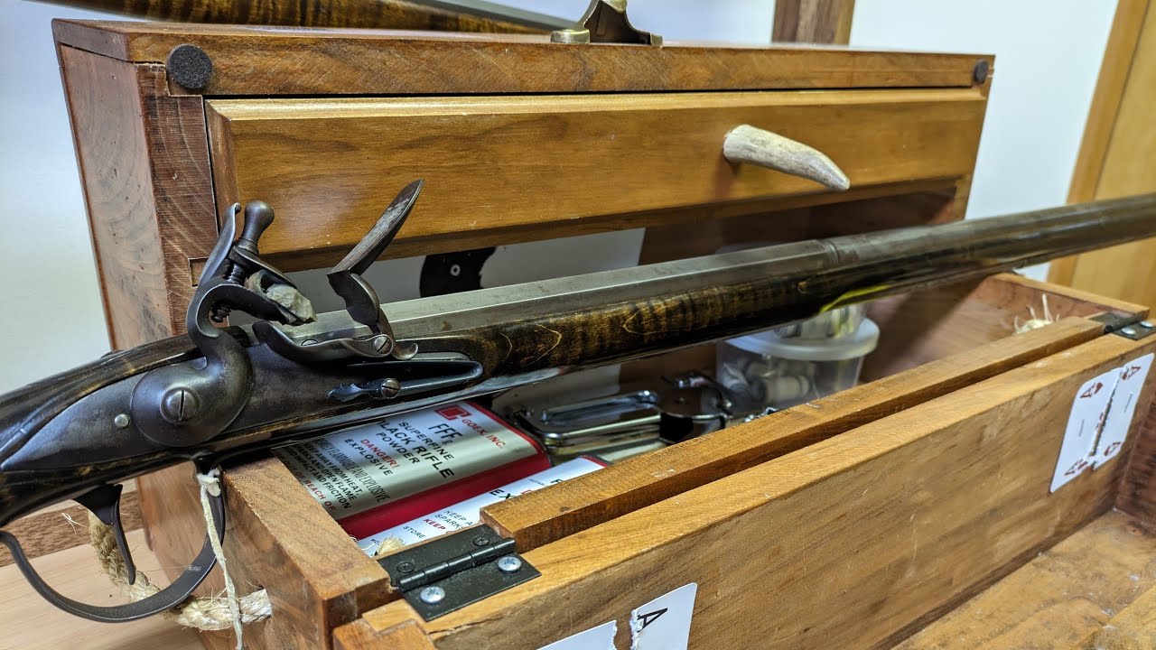 My Muzzleloader Shooting Box - Explained - YouTube