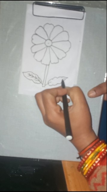Surajmukhi ki Sundar si tasvir banai #song #music #beautiful #drawing # ...
