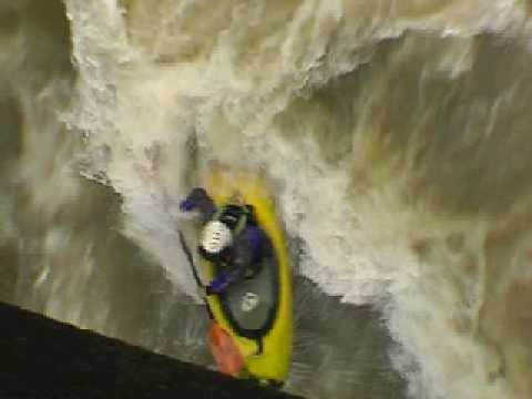 Tully Surfing - YouTube