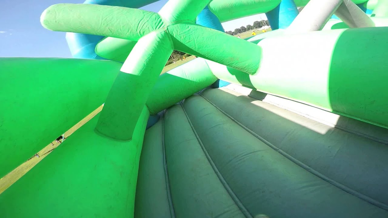 Me, crushing the Insane Inflatable 2015 obstacle! - YouTube