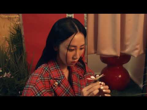 BLINK & DAPHNE D調 - Close To 9 ( Official M/V )